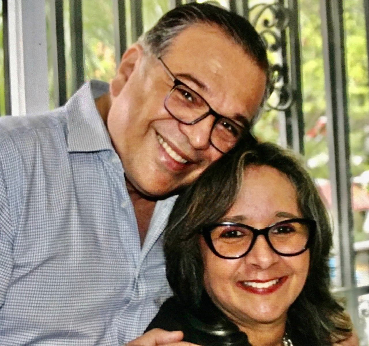 Guillermo Gutiérrez y Margarita María Londoño - Un Millón de Personas