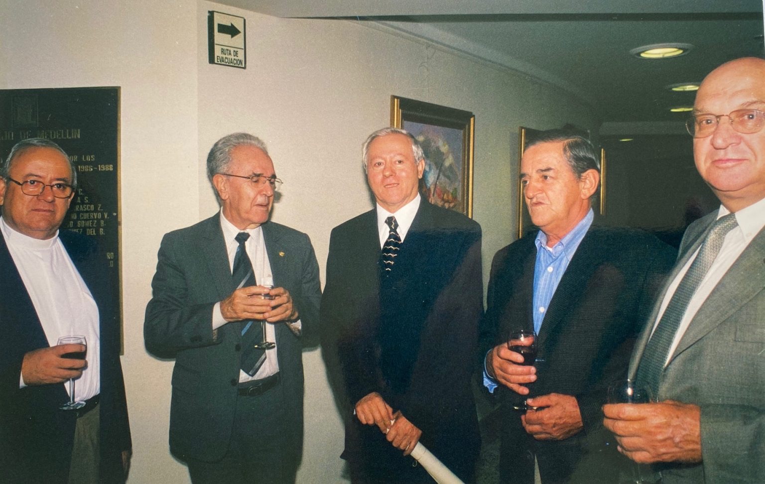 Gabriel Garcés Garcés - Un Millón de Personas